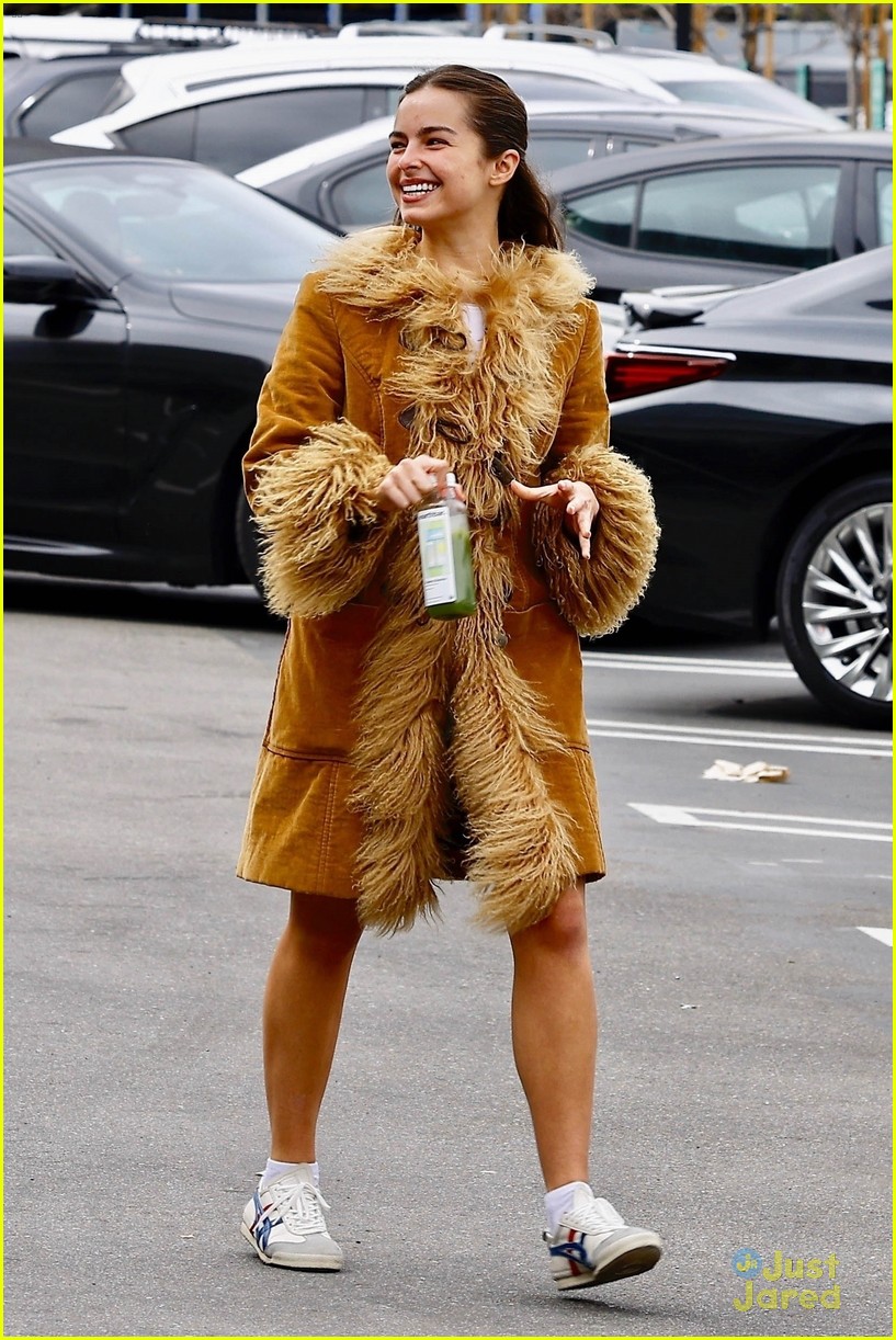 Addison Rae Shares a Laugh With Boyfriend Omer Fedi On Weekend Food Run ...