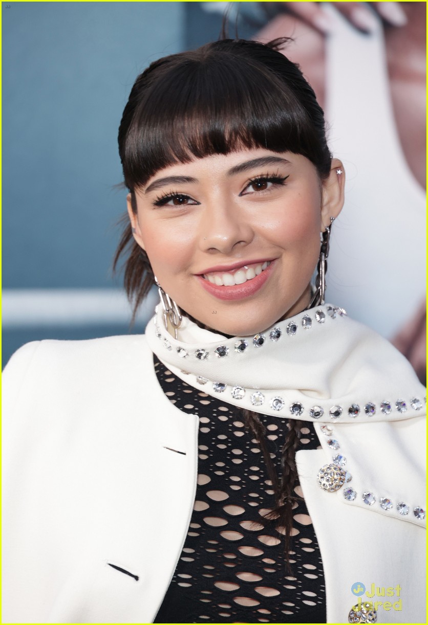 Full Sized Photo of chloe bailey meets up with serena willams at creed ...