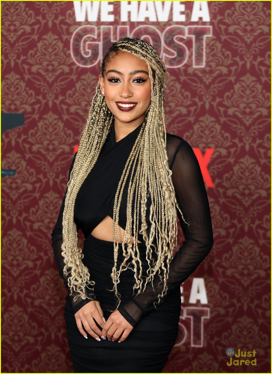 Jahi Winston & Niles Fitch Get Lots of Support at 'We Have a Ghost ...