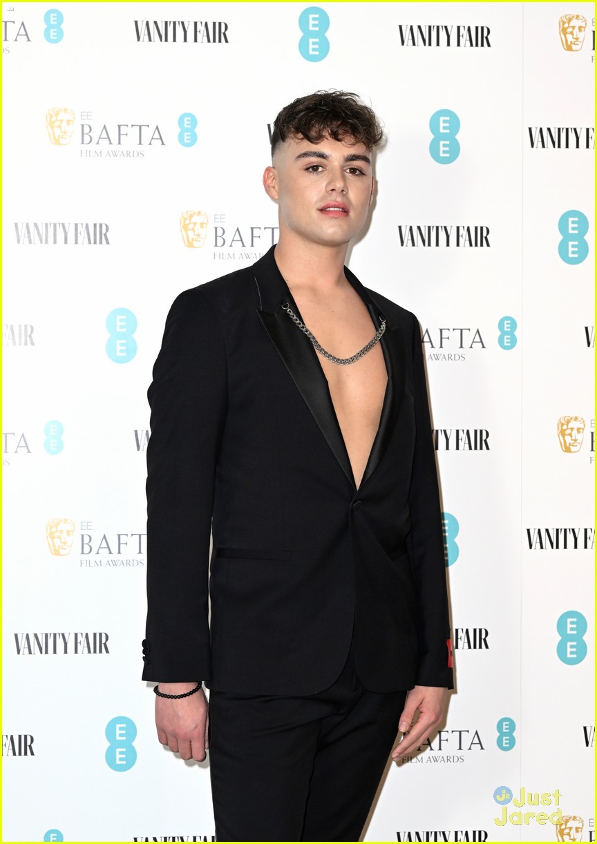'Heartstopper' Stars Step Out to Celebrate EE BAFTA Rising Stars ...