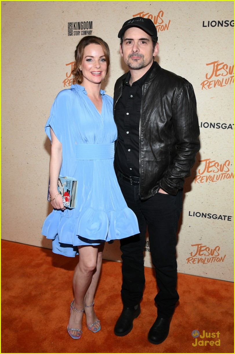 Full Sized Photo of joel courtney premieres new movie jesus revolution ...