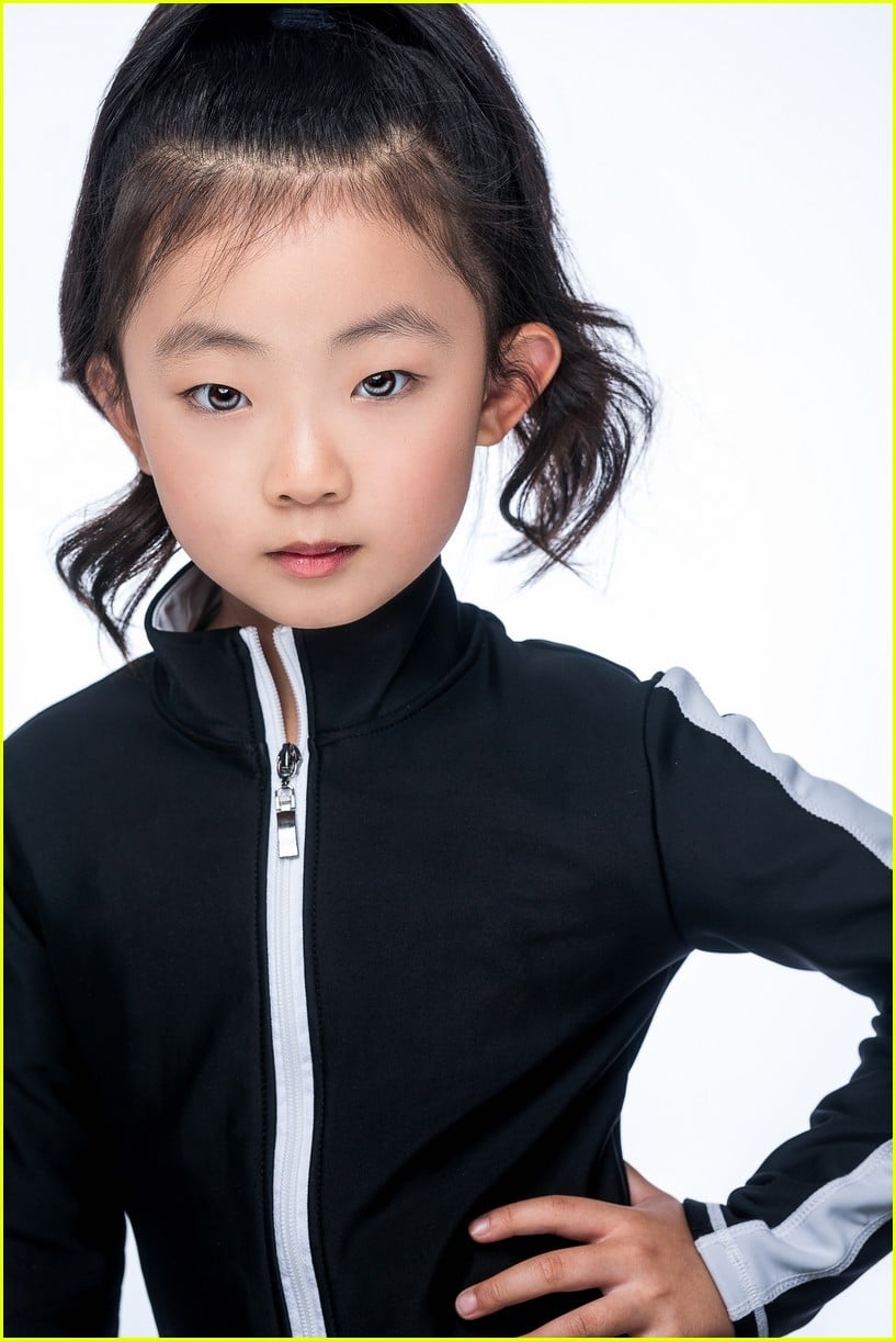 Full Sized Photo of who plays the little girl in knock at the cabin meet kristen cui 08 | Who ...