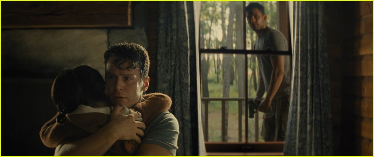 Who Plays the Little Girl in 'Knock at the Cabin'? Meet Newcomer ...