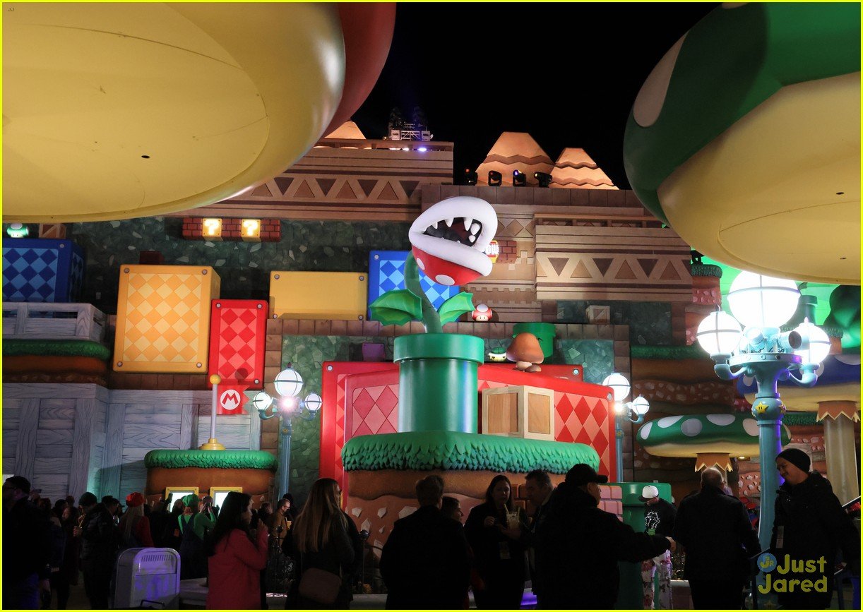 Super Nintendo World Officially Opens at Universal Studios Hollywood ...