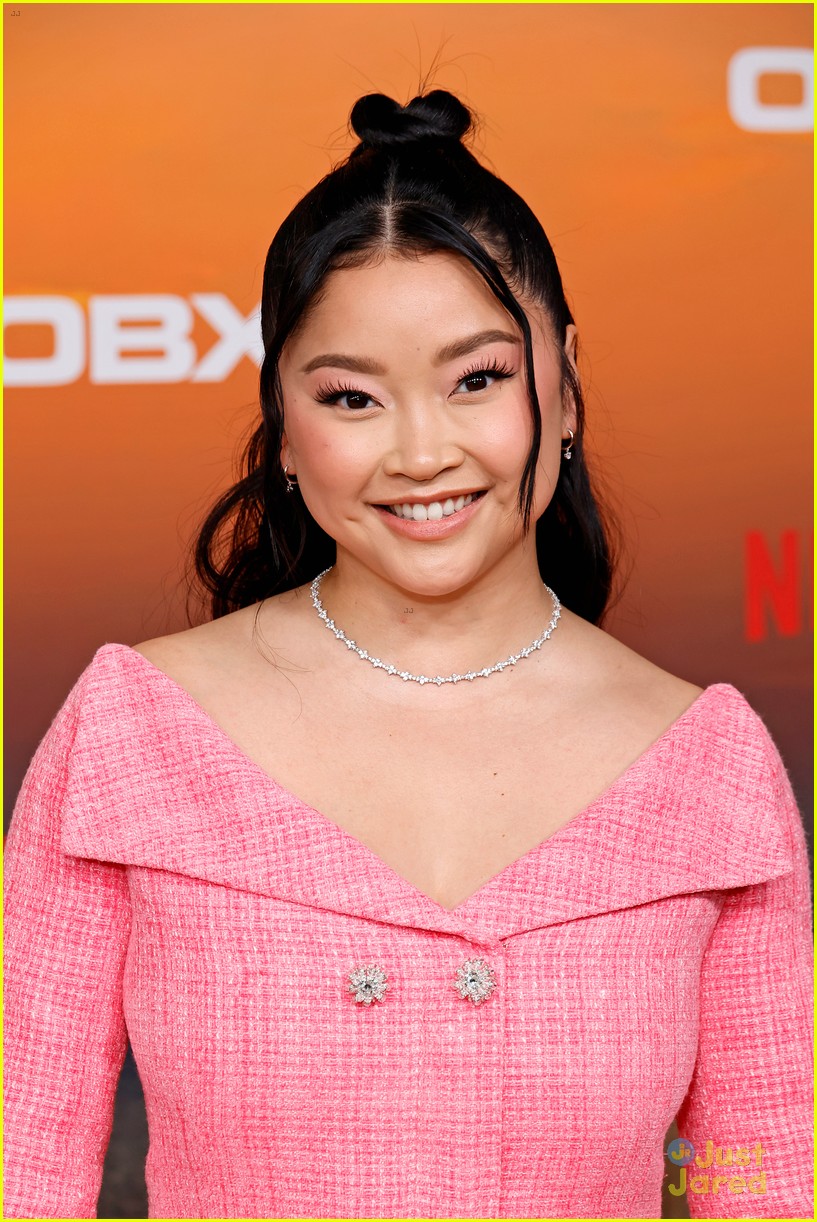 Lana Condor, Hunter Doohan & More Netflix Stars Hit Up 'Outer Banks' Premiere | Photo 1369017 ...