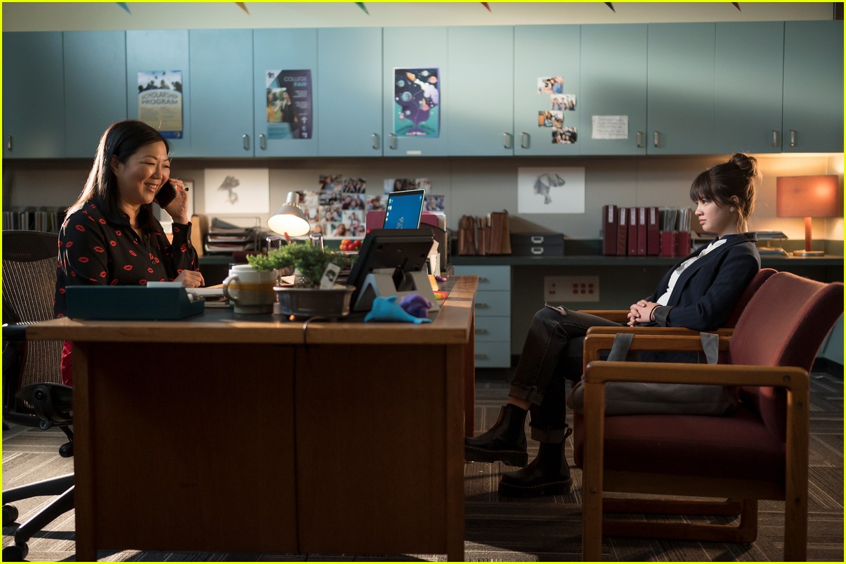 Peyton Elizabeth Lee, Milo Manheim & Blake Draper Star In 'Prom Pact ...