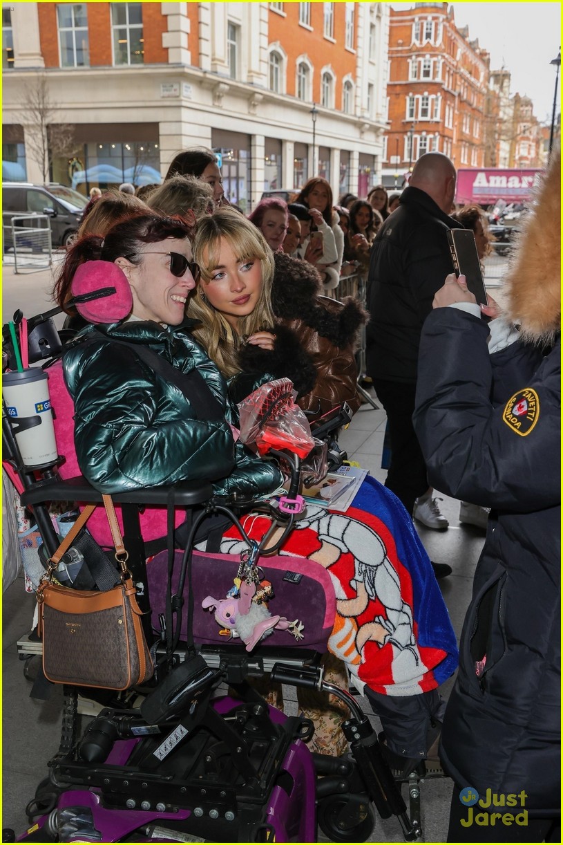 Full Sized Photo of sabrina carpenter covers harry styles late night ... Full Sized Photo of sabrina carpenter covers harry styles late night ...