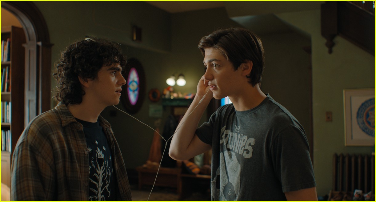 Asher Angel Reveals What His Main Goal Was for Billy in 'Shazam! Fury ...