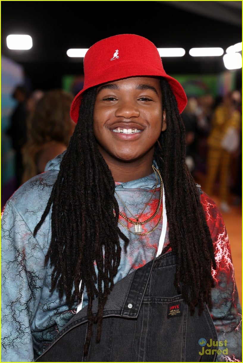 Audrey Grace Marshall, Imogen Cohen & Dana Heath Dress it Up for Kids ...