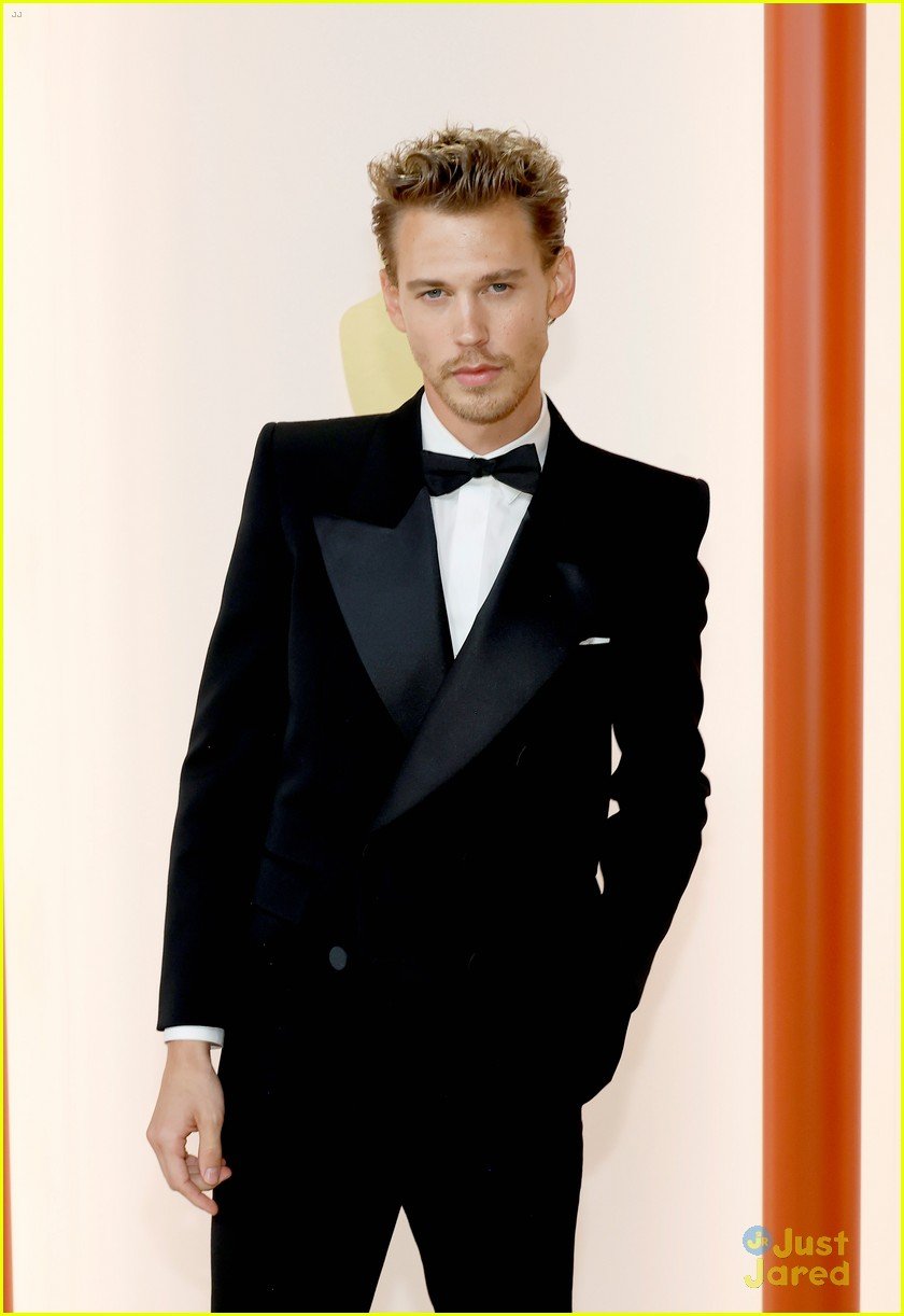 Austin Butler Looks Handsome at First Oscars Ceremony | Photo 1371404 ...