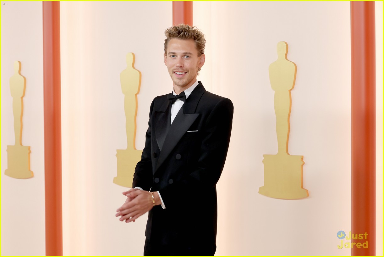 Austin Butler Looks Handsome at First Oscars Ceremony | Photo 1371407 ...