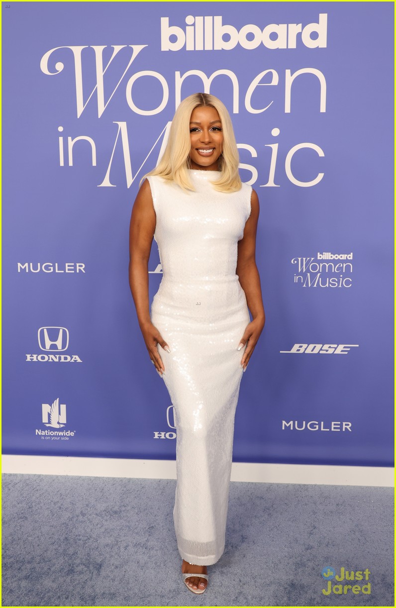 Dove Cameron, Sabrina Carpenter, Olivia Rodrigo & Laura Marano Attend ...