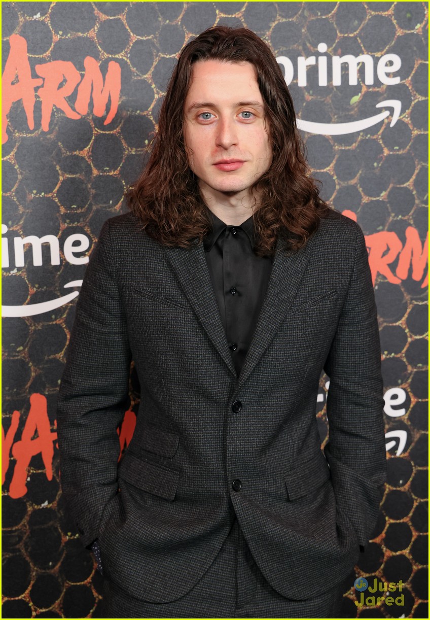 Chloe Bailey Premieres New Series 'Swarm' with Dominique Fishback ...