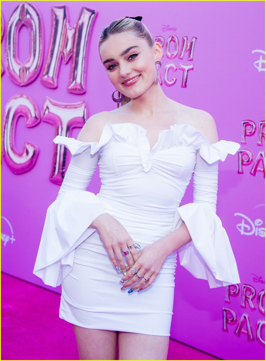Full Sized Photo of disney channel stars attend prom pact premiere 11 ...