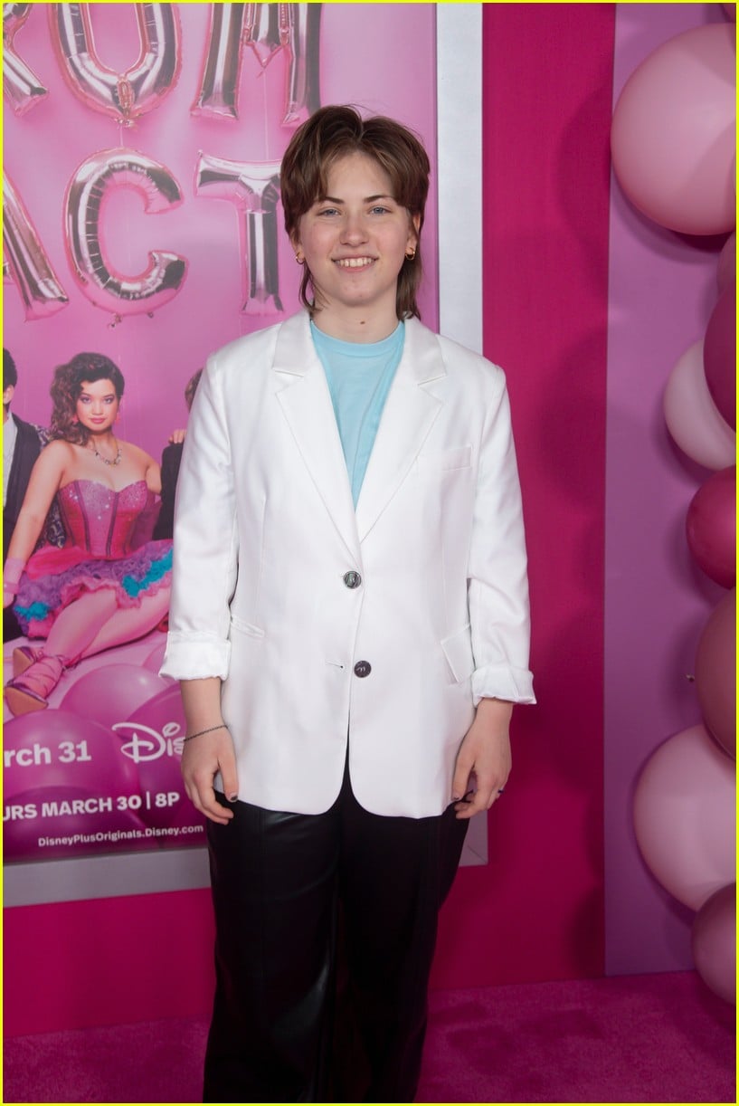 Full Sized Photo of disney channel stars attend prom pact premiere 20 ...