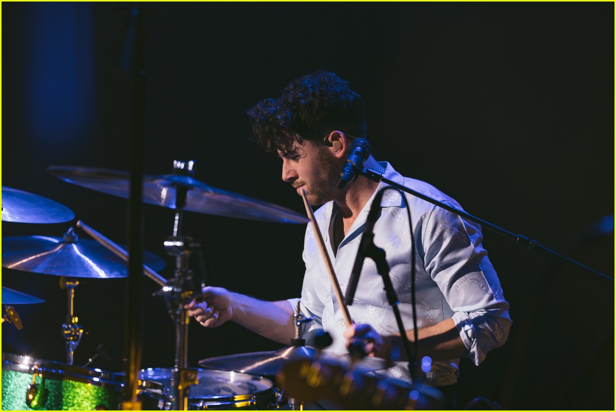 Jonas Brothers Kick Off Broadway Residency Kevin Jonas Makes Broadway