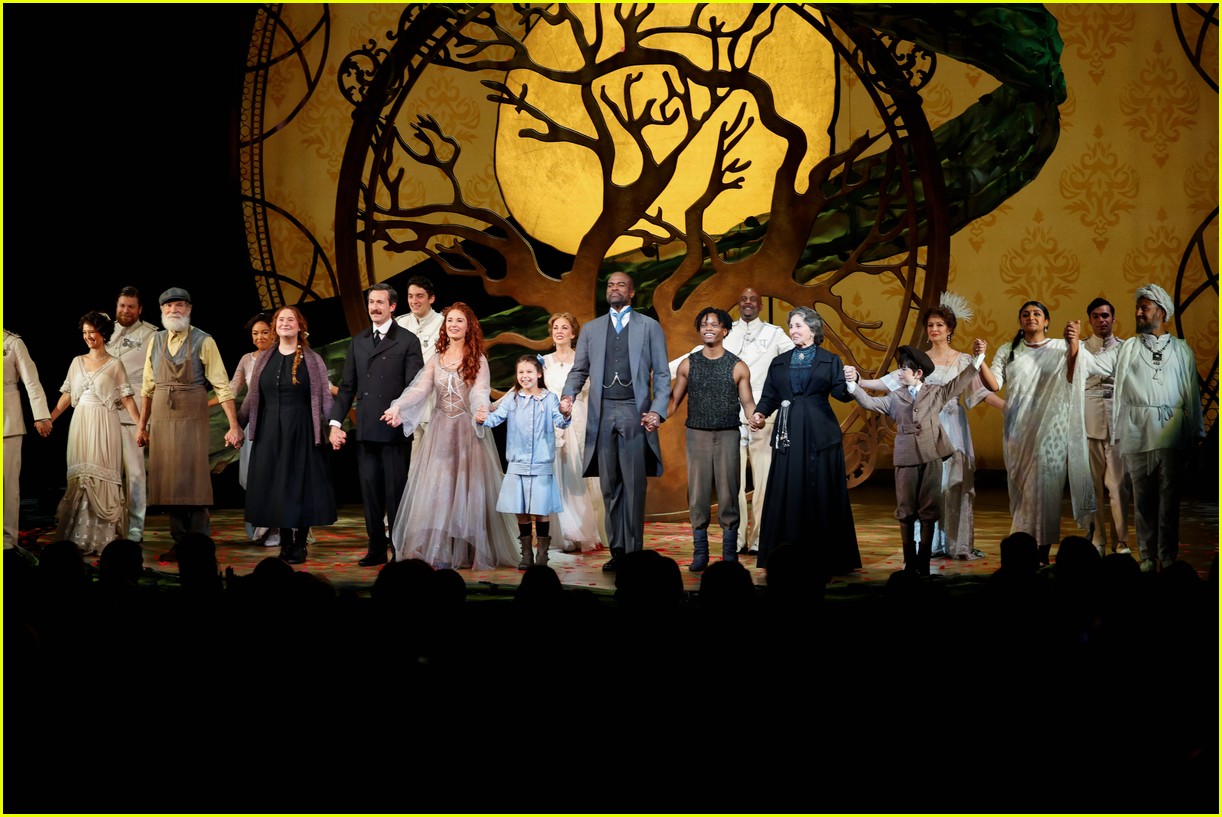 Joshua Bassett & More 'HSMTMTS' Stars Support Julia Lester at 'The ...