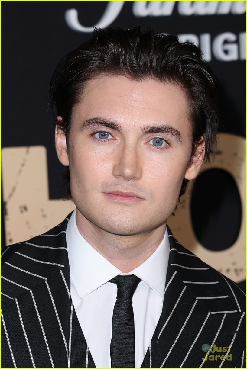 Milo Manheim Phones in to 'School Spirits' Premiere with Peyton List ...