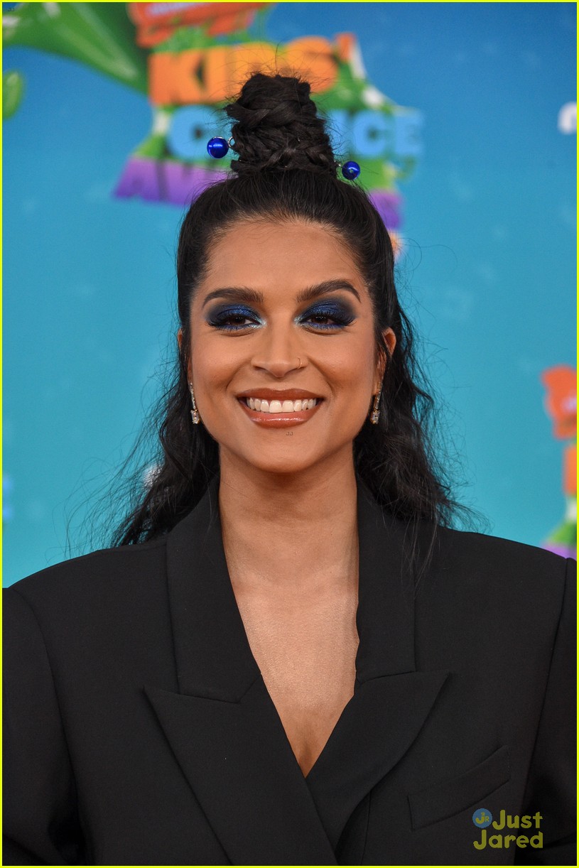 iCarly's Miranda Cosgrove, Laci Mosley & Jaidyn Triplet Step Out for ...