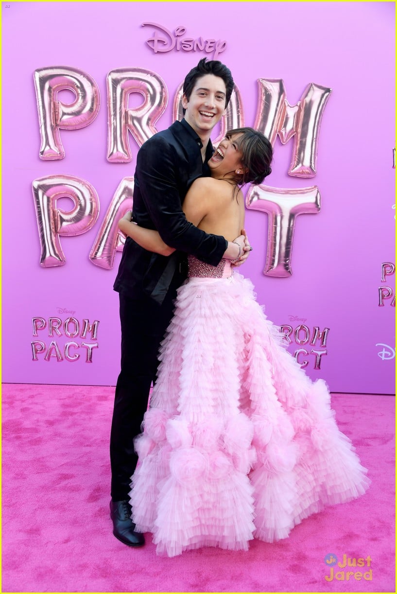 Peyton Elizabeth Lee, Milo Manheim & Blake Draper Premiere New Disney Movie 'Prom Pact' - See ...
