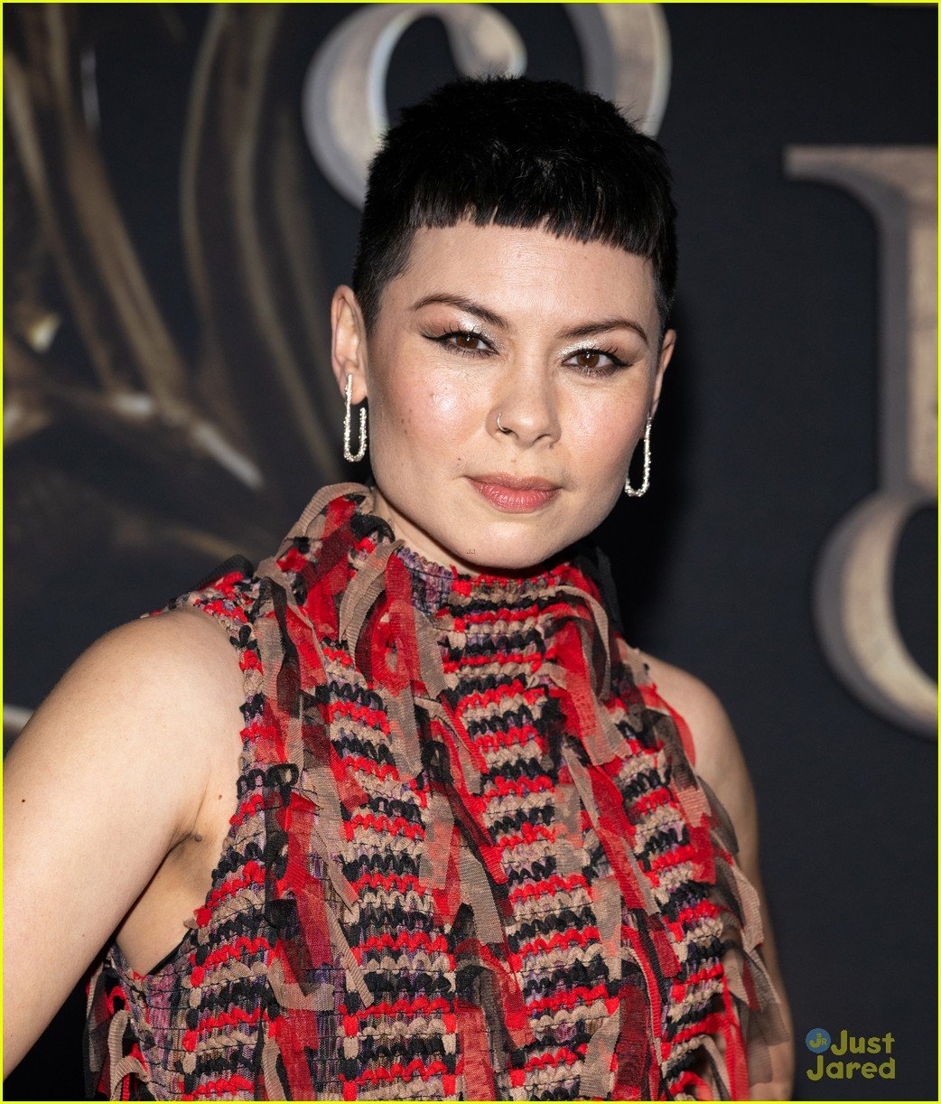 Full Sized Photo of jessie mei li ben barnes kit young premiere shadow bone season 2 13 | Jessie ...