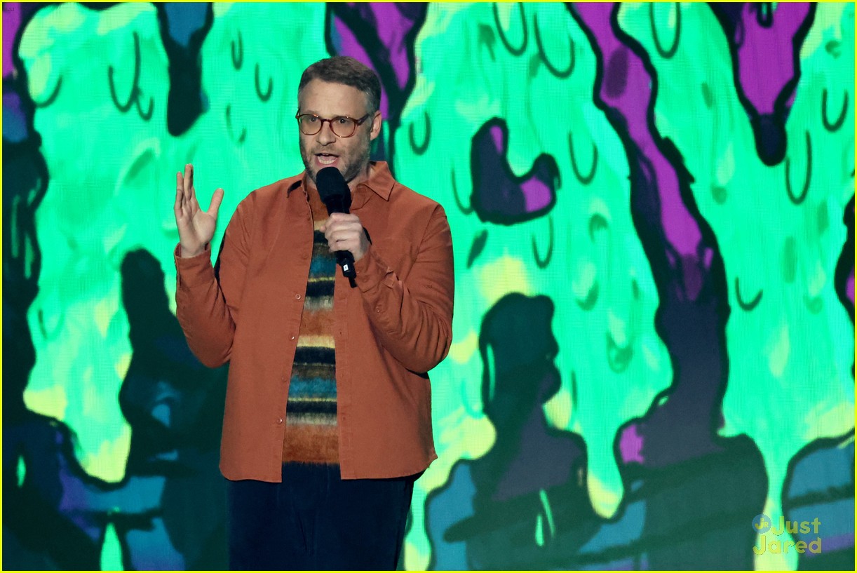 Full Sized Photo of seth rogen reveals young cast of new teenage mutant ...