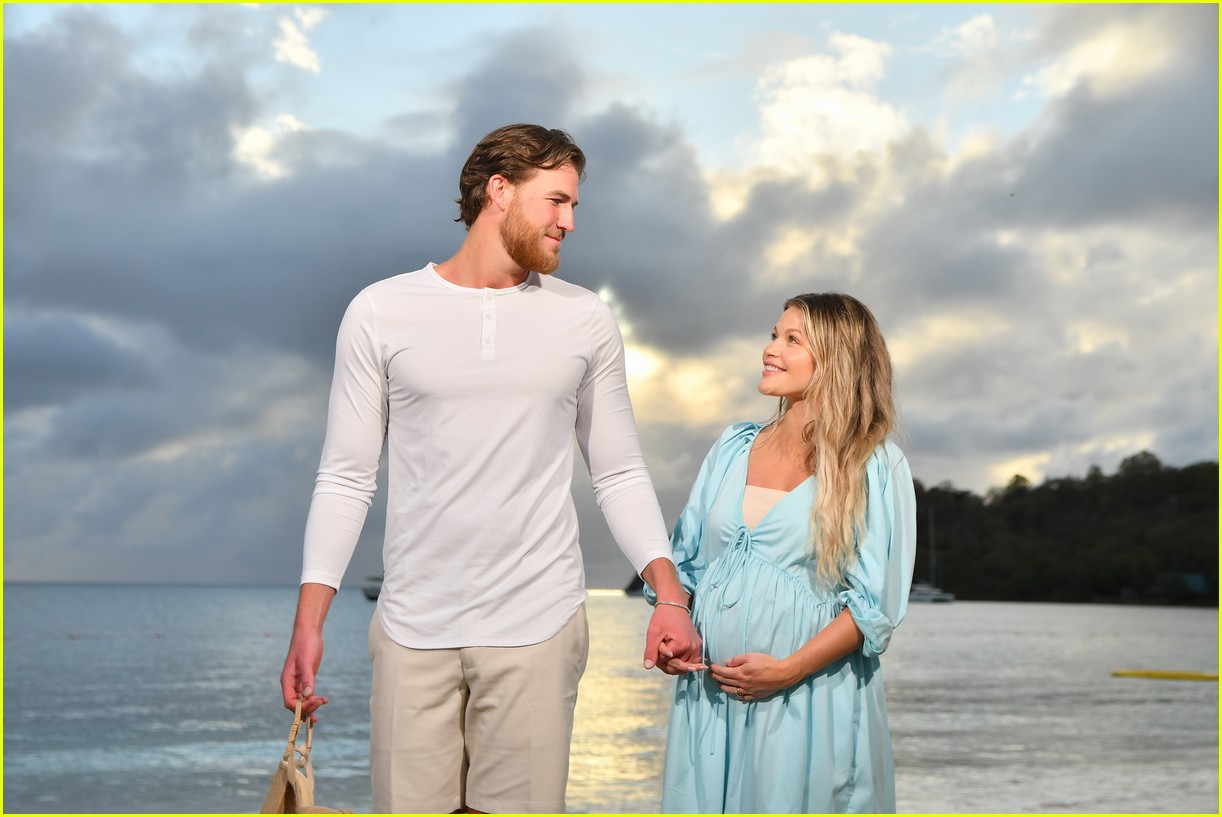 'DWTS' Pro Witney Carson Celebrates Babymoon with Hubby Carson ...