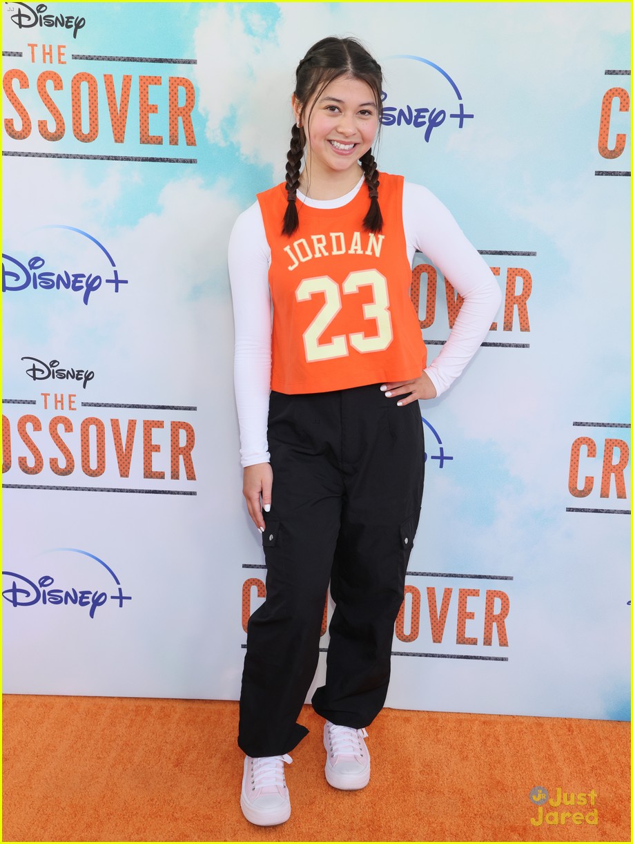 Jalyn Hall, Amir O'Neil & More Hit Orange Carpet at 'The Crossover ...