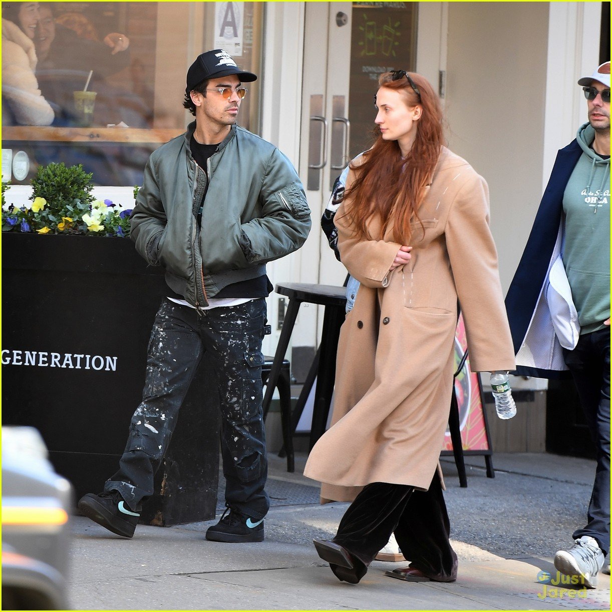 Joe Jonas & Sophie Turner Hang Out with Friends Ahead of Big Jonas ...
