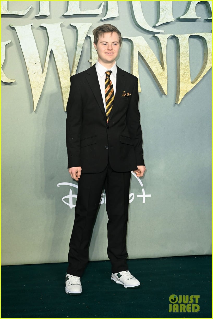 Yara Shahidi Joins Alexander Molony & Ever Anderson at 'Peter Pan ...