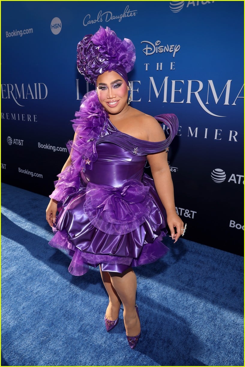 Chloe Bailey, Ski Bailey & DDG Support Halle Bailey at 'The Little ...