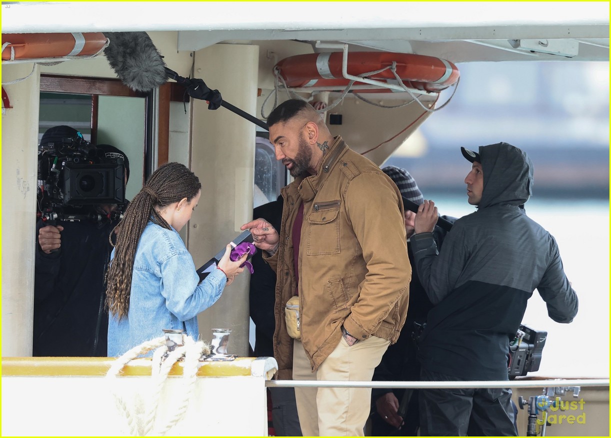 Chloe Coleman & Dave Bautista Film Final Scenes for 'My Spy 2' in Venice | Photo 1375980 - Photo ...
