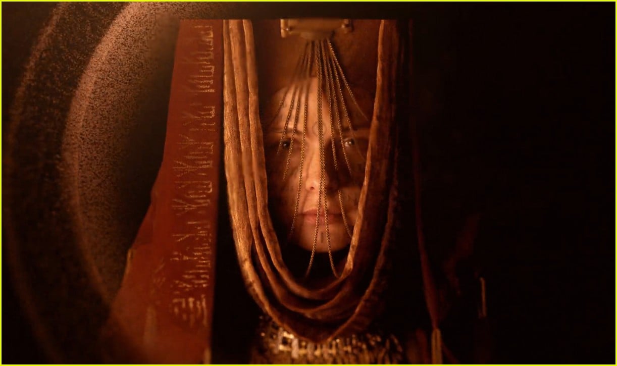 First Look at Florence Pugh, Austin Butler, Zendaya, Timothee Chalamet ...