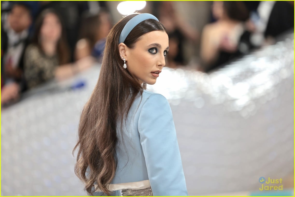 Emma Chamberlain Has a 'More Suit-y' Look at the Met Gala 2023 | Photo 1375480 - Photo Gallery ...