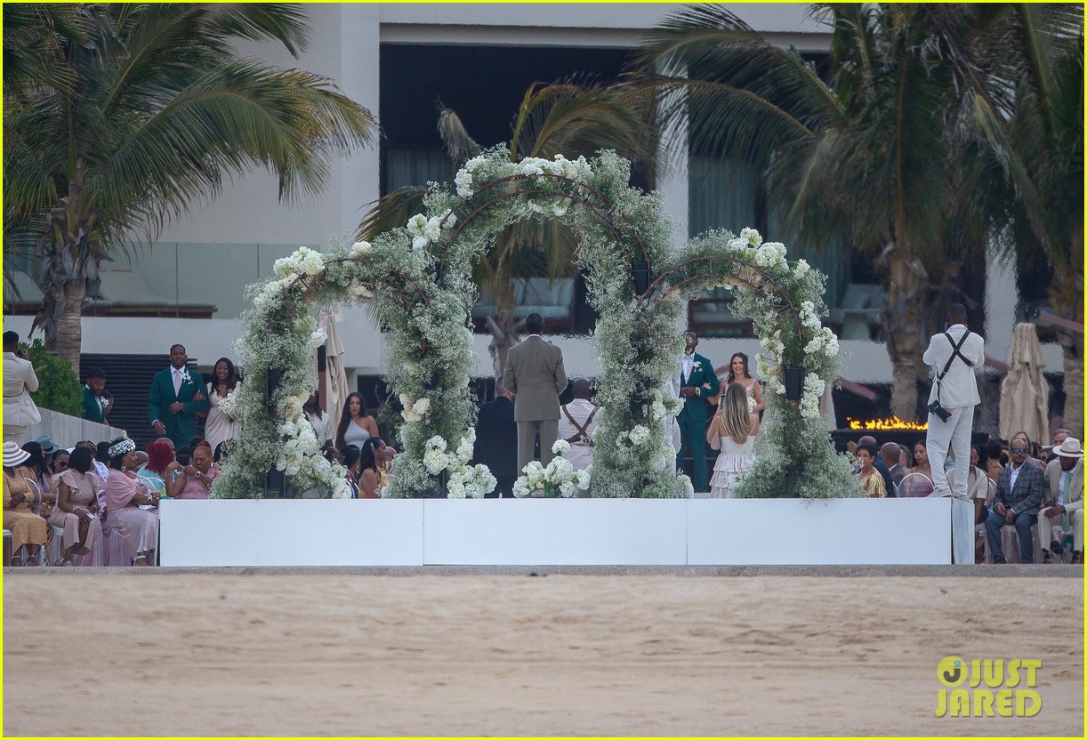 Simone Biles Weds Jonathan Owens In Cabo San Lucas Ceremony, 2 Weeks ...