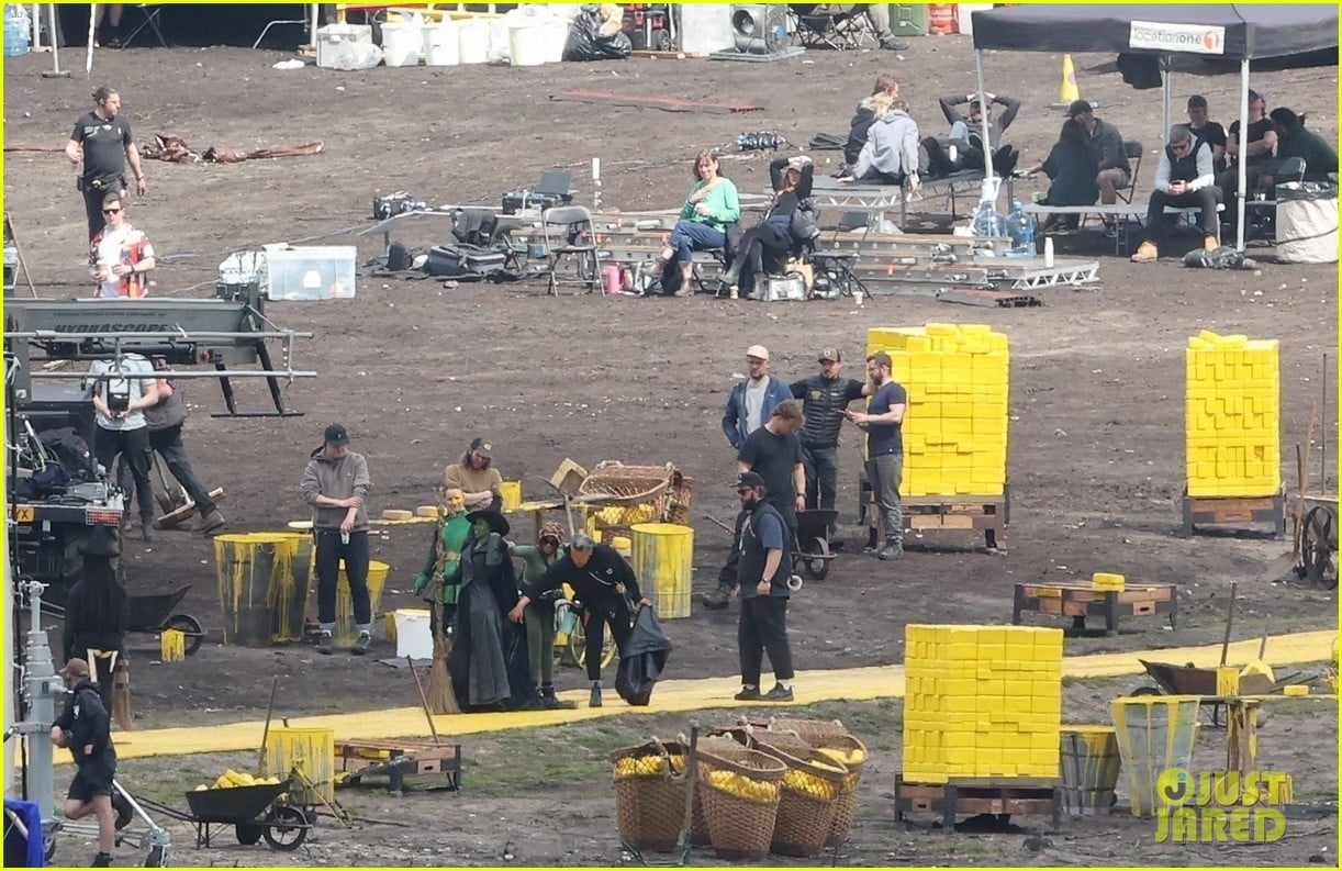 Cynthia Erivo Films Flying Scenes as Elphaba for 'Wicked' Movies ...