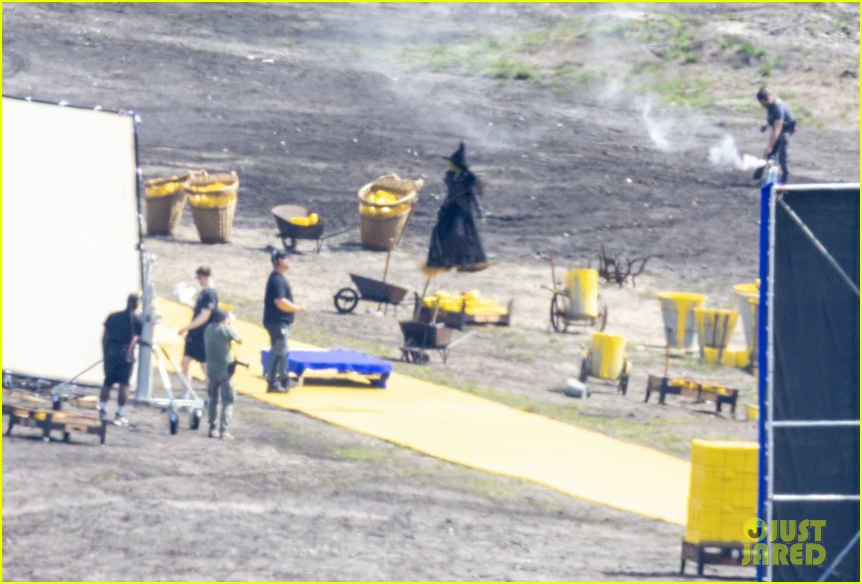 Cynthia Erivo Films Flying Scenes as Elphaba for 'Wicked' Movies ...