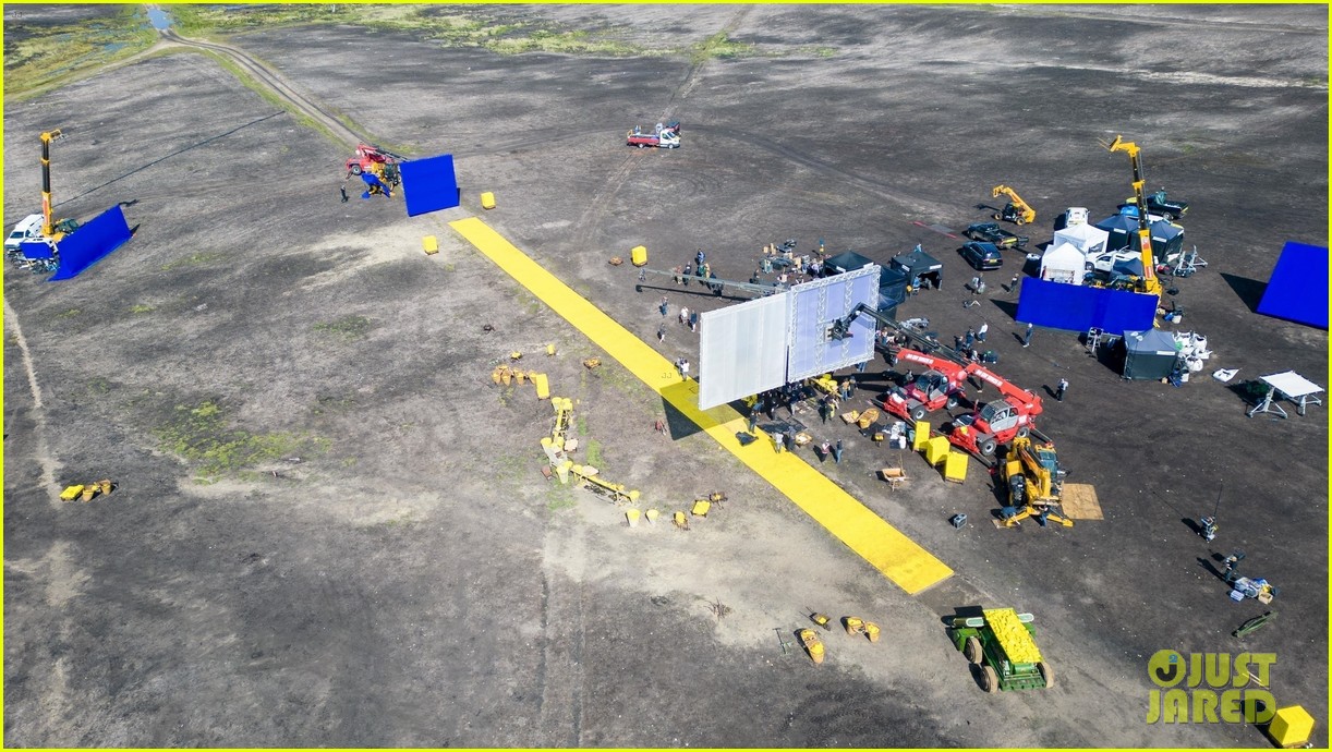 Cynthia Erivo Films Flying Scenes as Elphaba for 'Wicked' Movies ...