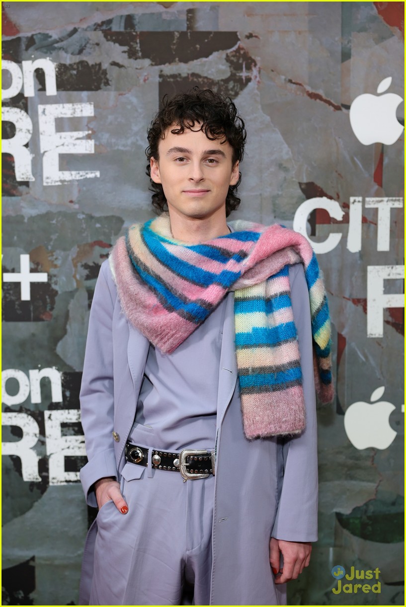Wyatt Oleff & Chase Sui Wonders Join Co-Stars at 'City on Fire ...