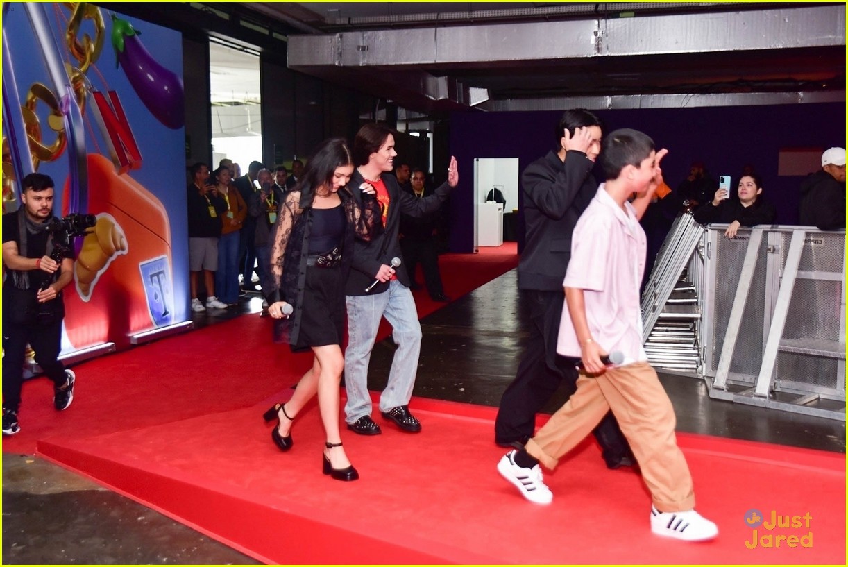 Live Action 'Avatar: The Last Airbender' Stars Build Anticipation Ahead ...