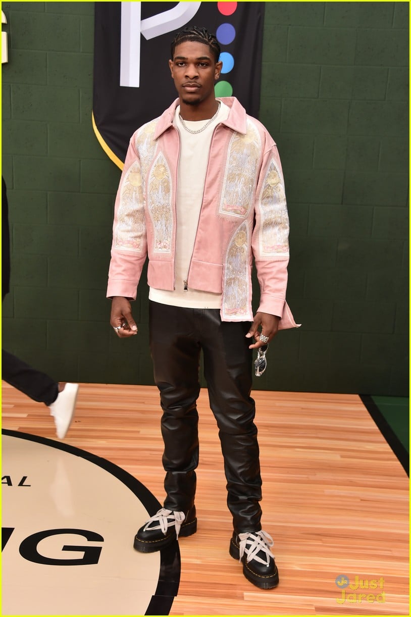 Caleb McLaughlin, Marquis Cook & More Premiere New Movie 'Shooting Stars' | Photo 1378364 ...