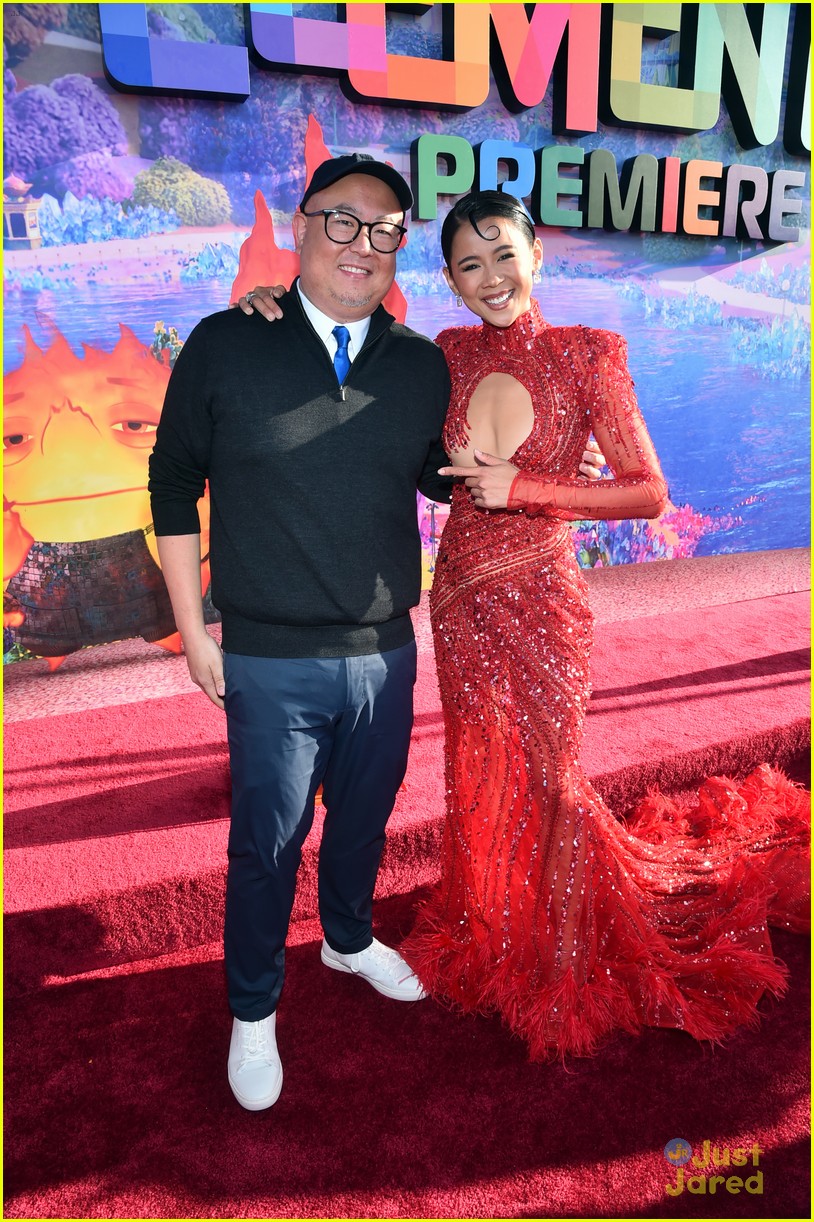 Leah Lewis & Mamoudou Athie Pose With Their Characters at 'Elemental' LA Premiere | Photo ...
