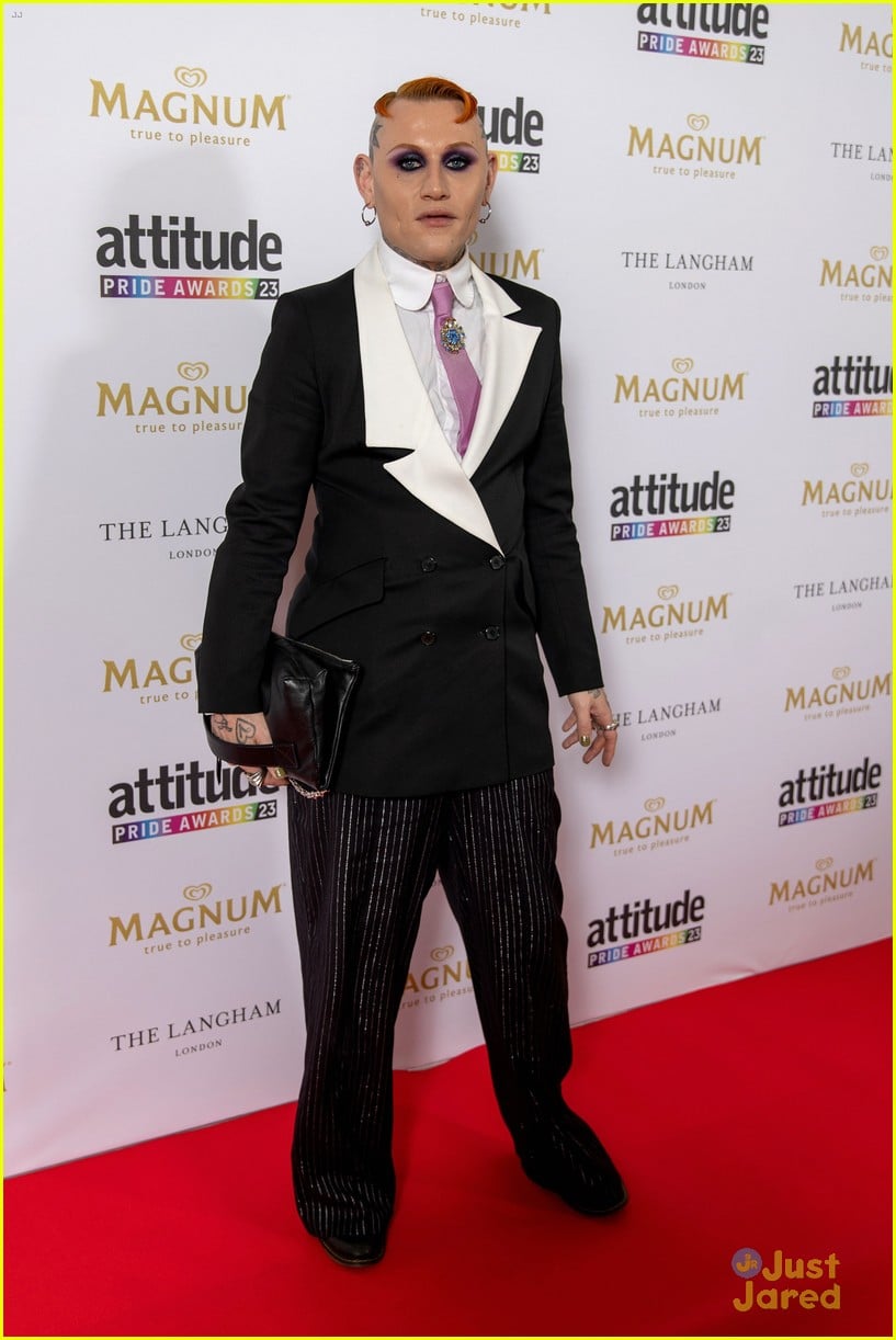 'Heartstopper' Stars Corinna Brown, Kizzy Edgell & More Attend Attitude ...