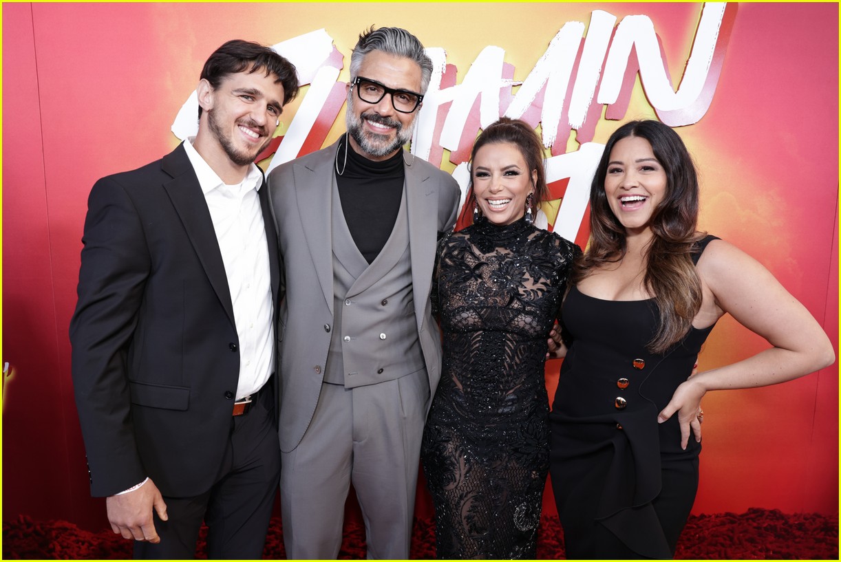 Gina Rodriguez, Jaime Camil & Eva Longoria Have 'Jane the Virgin ...