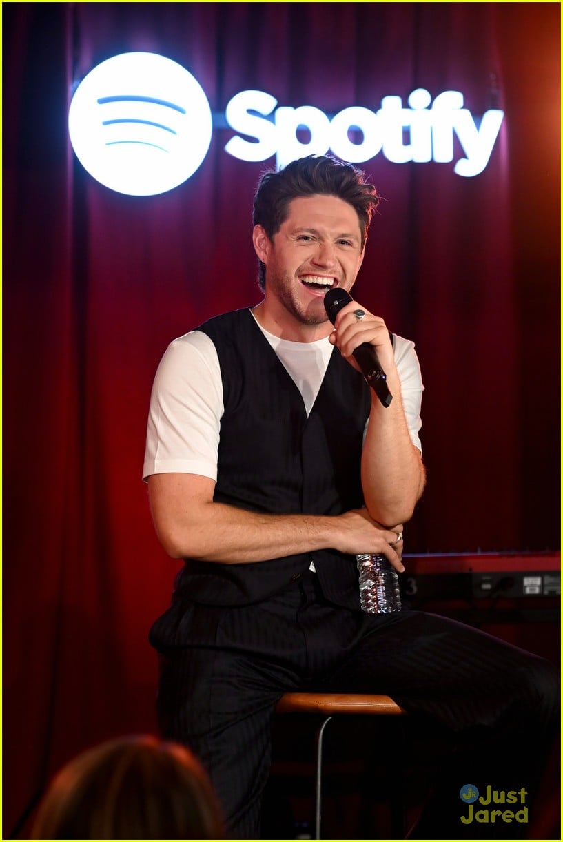 Niall Horan Previews New Album 'The Show' for Fans, Says It's His Best ...