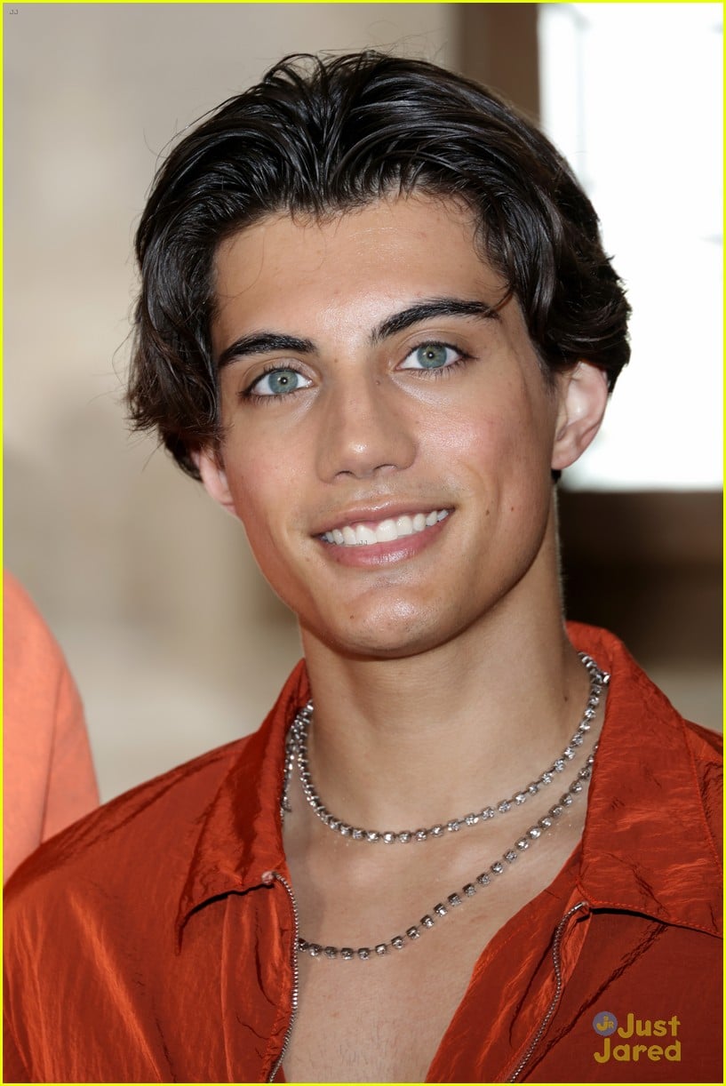 Taylor Zakhar Perez, Xolo Maridueña & More Check Out Givenchy Fashion ...