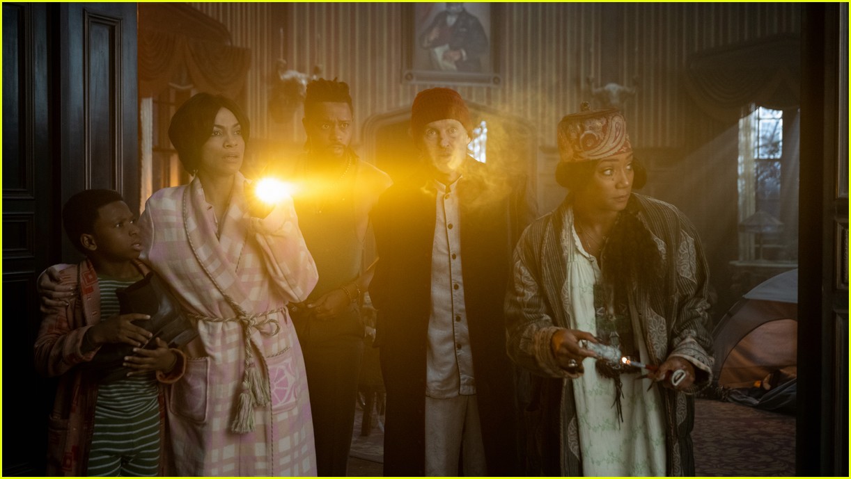 Full Sized Photo of who plays travis in disneys haunted mansion meet ...