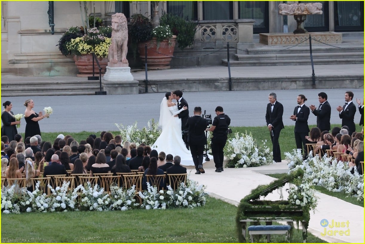 Full Sized Photo of aaron carpenter marries connar franklin in weekend ...