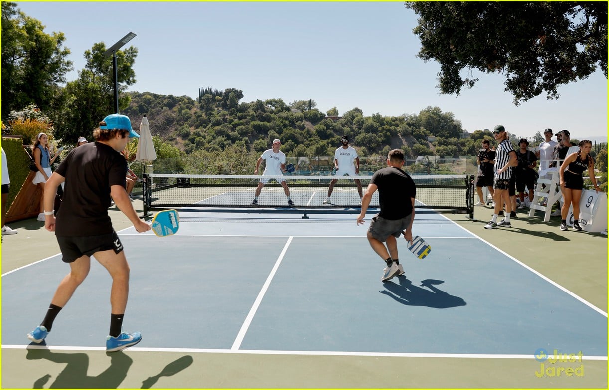 David Dobrik Hosts Pickleball Tournament with Blake Gray, Landon Barker ...