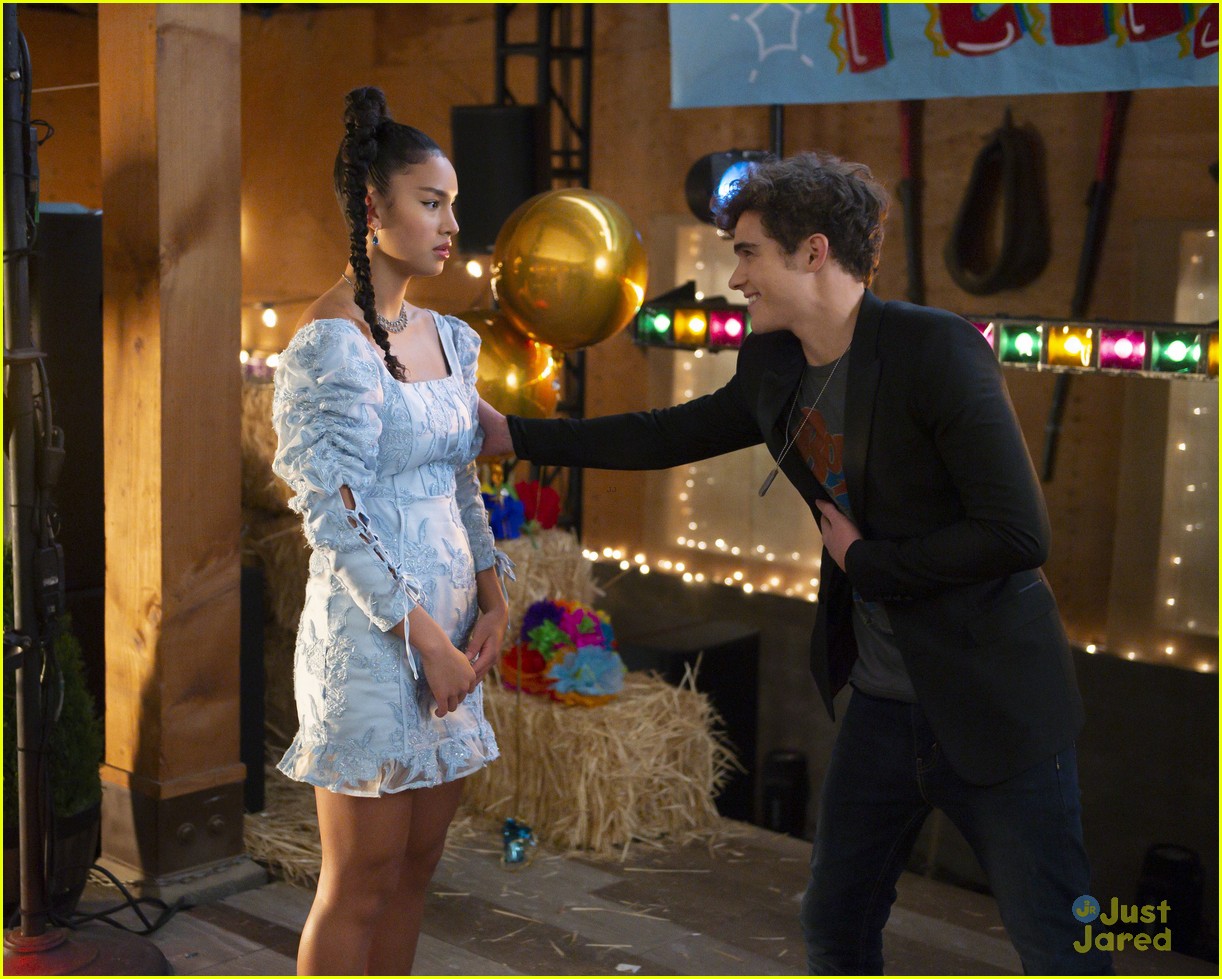 Top 5 Rina Moments From the First 3 Seasons of 'High School Musical ...